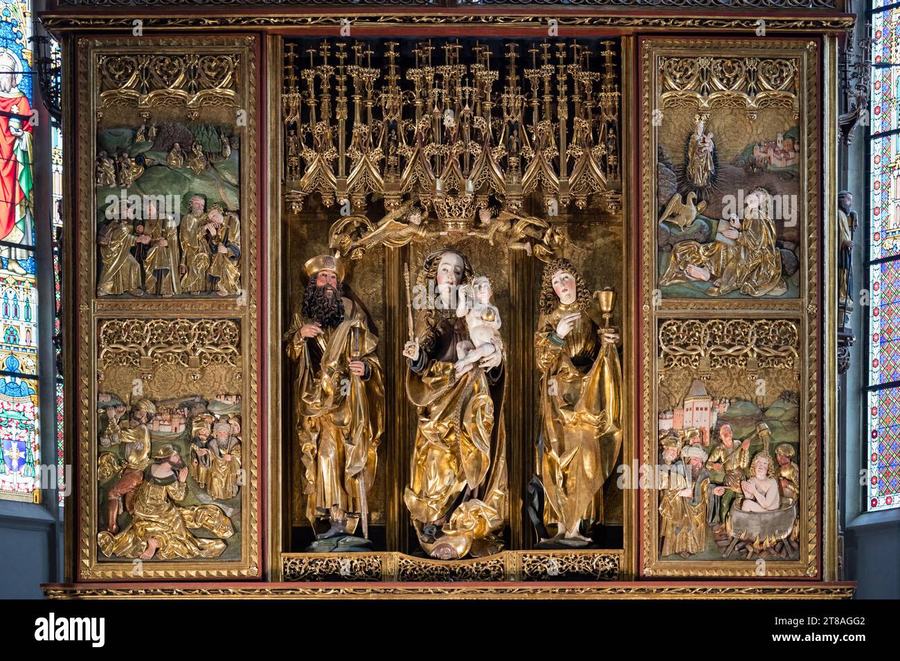 LEVOCA, SLOVAKIA - AUG 9, 2023: Centre of the Altar of St. James the ...