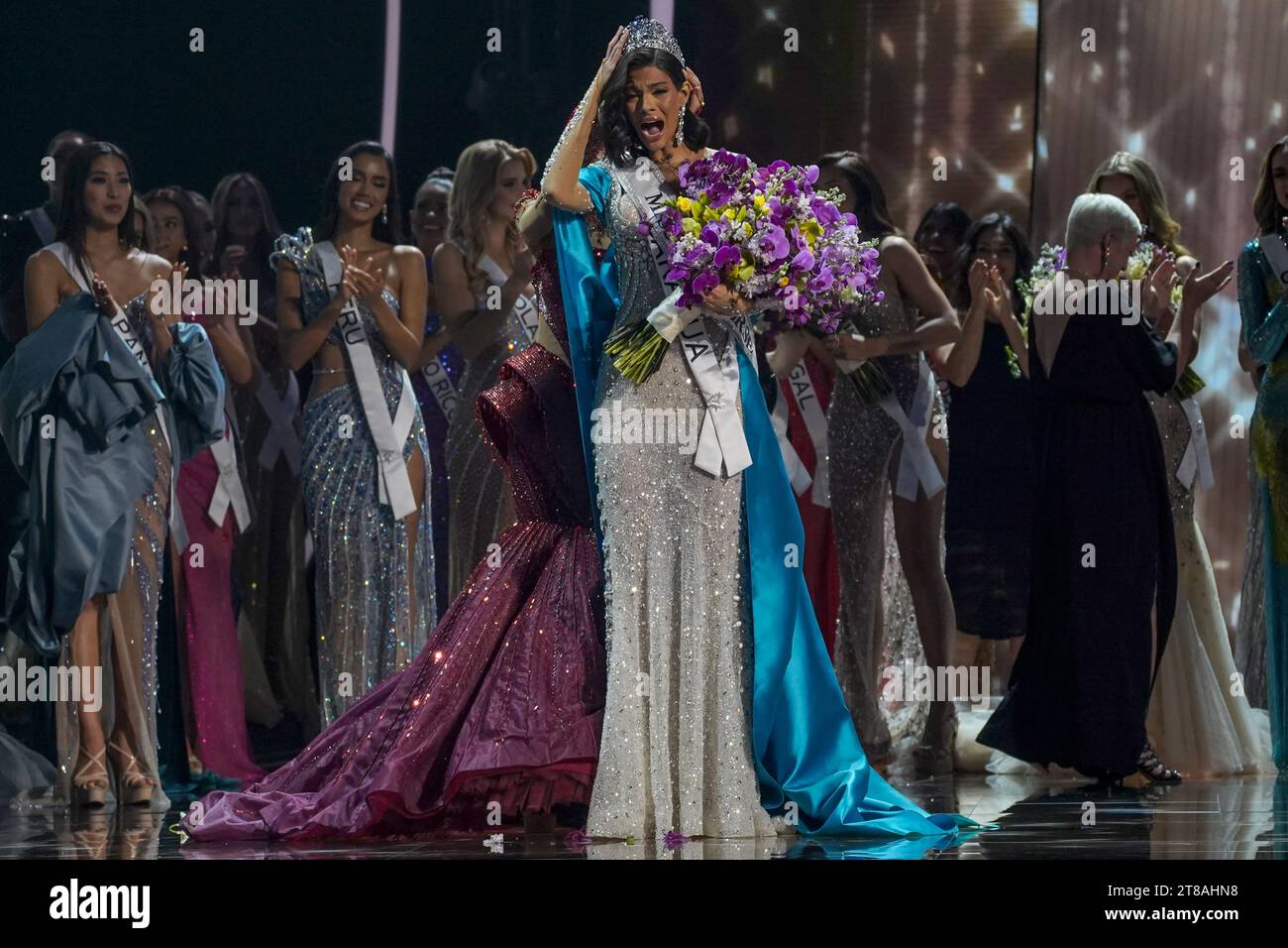 San Salvador, El Salvador. 18th Nov, 2023. Miss Nicaragua Sheynnis Palacios is crowned Miss ...