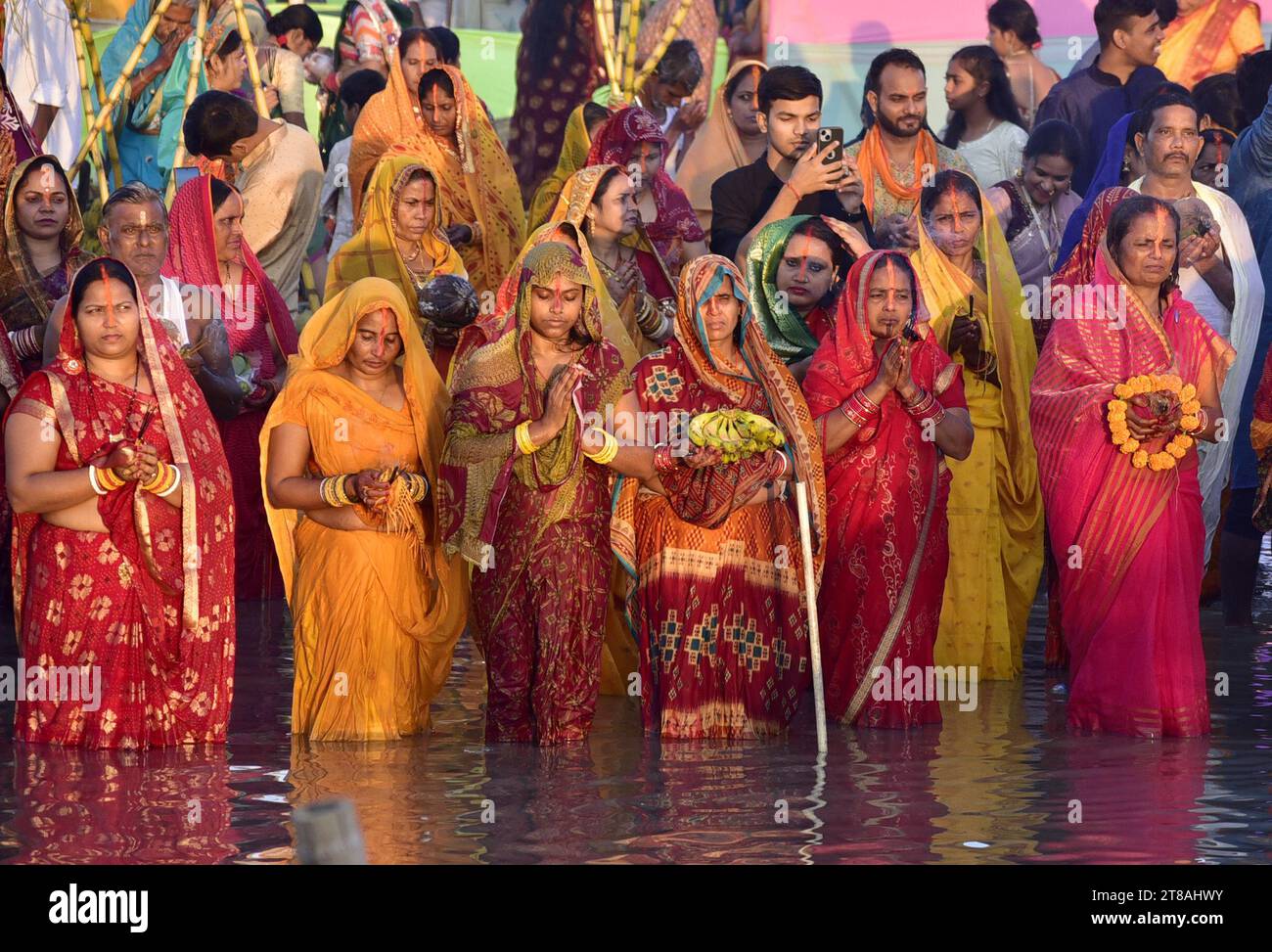 Guwahati, Guwahati, India. 19th Nov, 2023. Devotees offer prayer to Sun ...