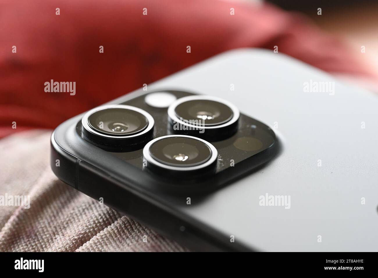 Iphone 15 pro max hi-res stock photography and images - Alamy