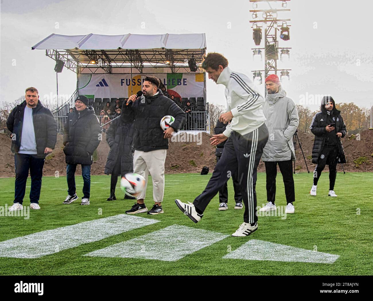 19 November 2023, Berlin: Soccer, national team, after the ...