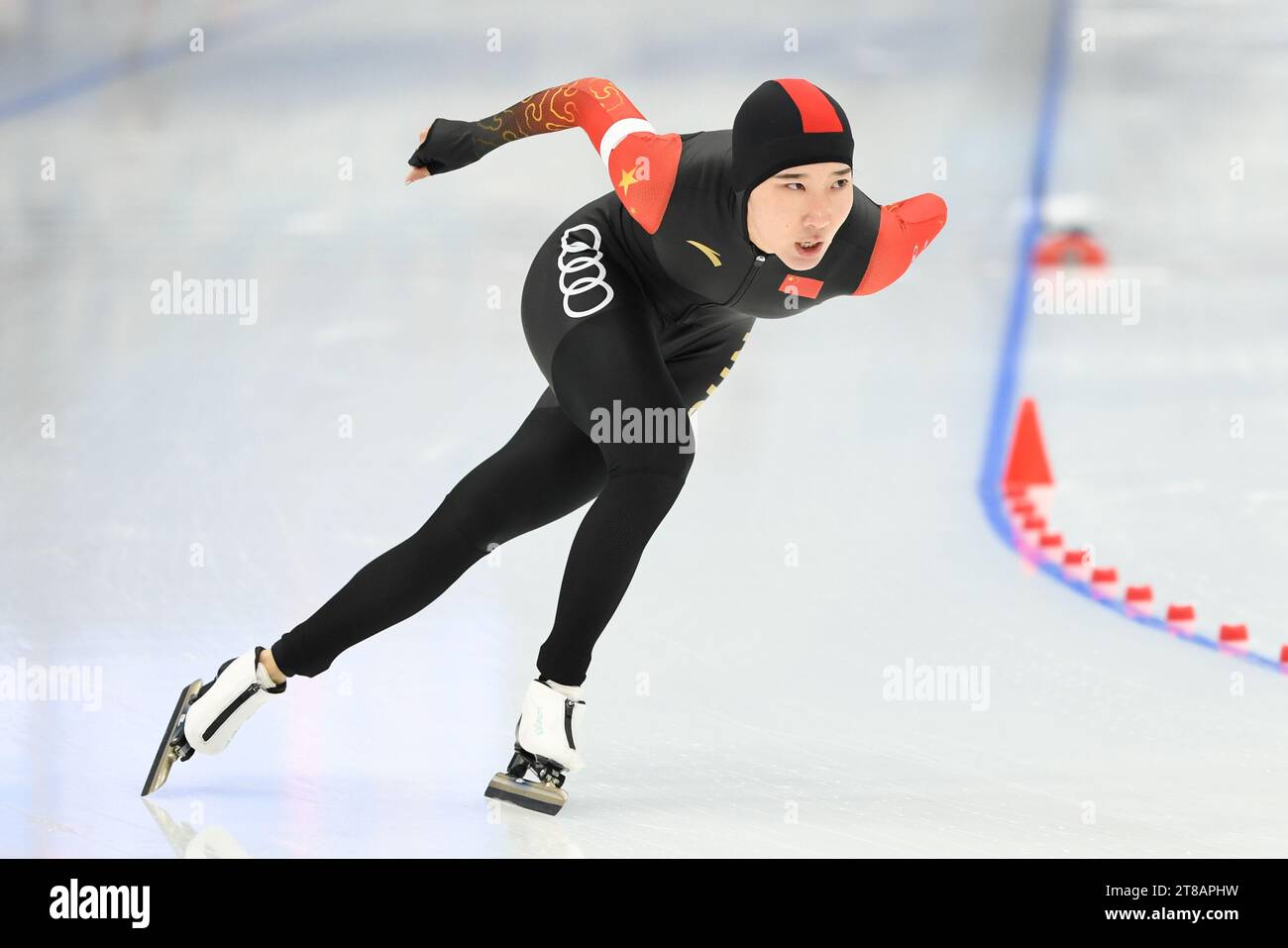 Beijing, China. 19th Nov, 2023. Han Mei of China competes during the ...