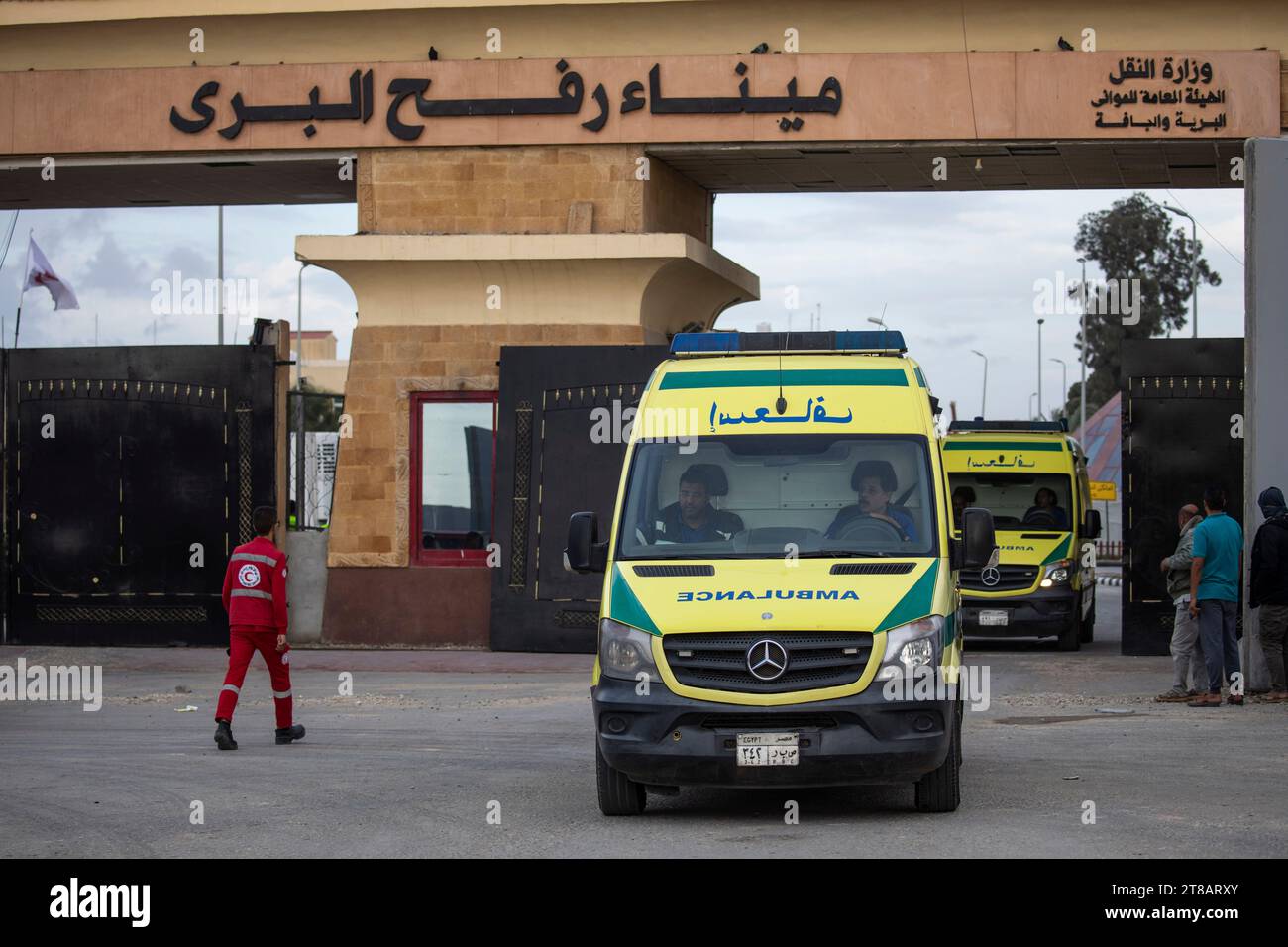 Egypt ambulance hi-res stock photography and images - Alamy