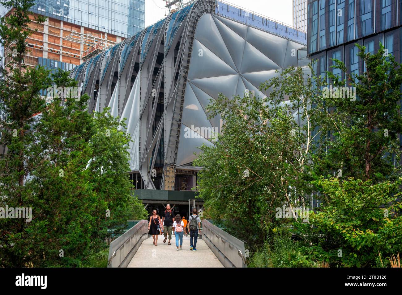The IAC Building by architect Frank Gehry in the Chelsea neighborhood ...