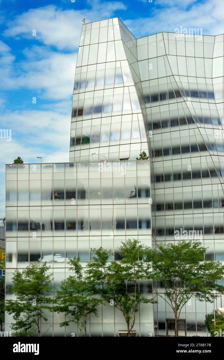 High Line New York City IAC Building Frank Gehry Architecture Chelsea ...