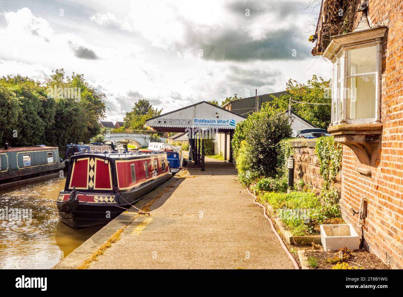 Narrowboat on the Trent and Mersey canal at the Middlewich wharf in ...