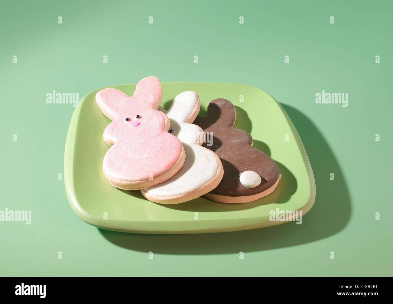 Easter's Finest Dessert Treats: Three Adorable Bunny Rabbit Cookies on ...