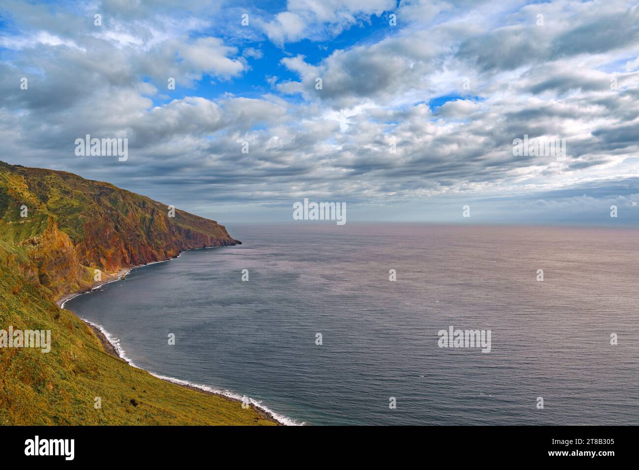 Farol da Ponta do Pargo Ilha da Madeira. Lighthouse Ponta do Pargo ...