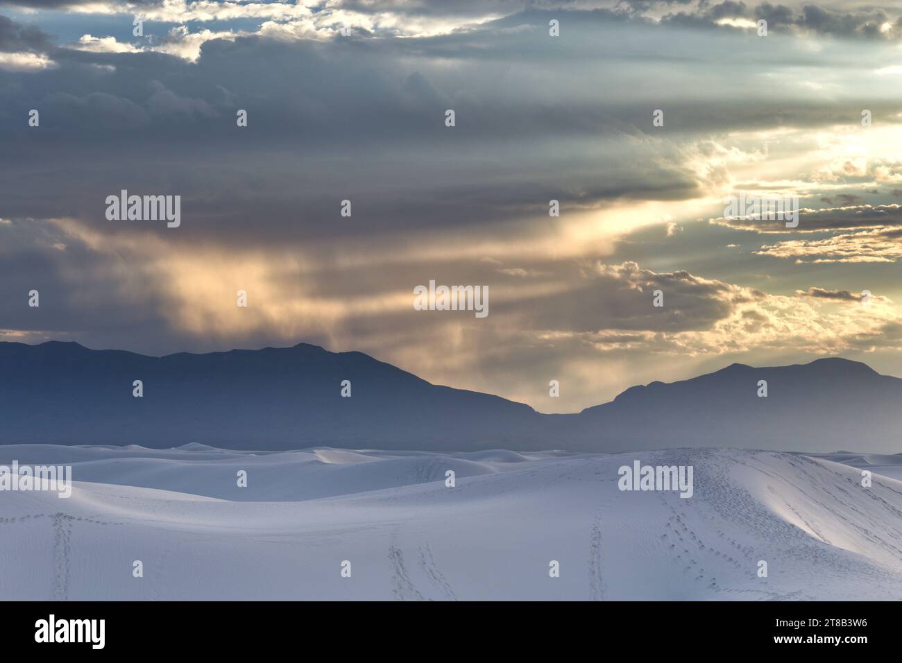 Rising from the heart of the Tularosa Basin is one of the world's great ...