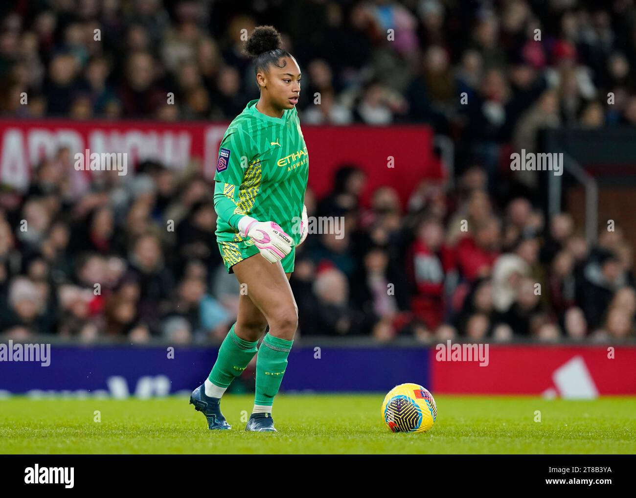 Manchester Uk 19th Nov 2023 19 Year Old Khiara Keating Of