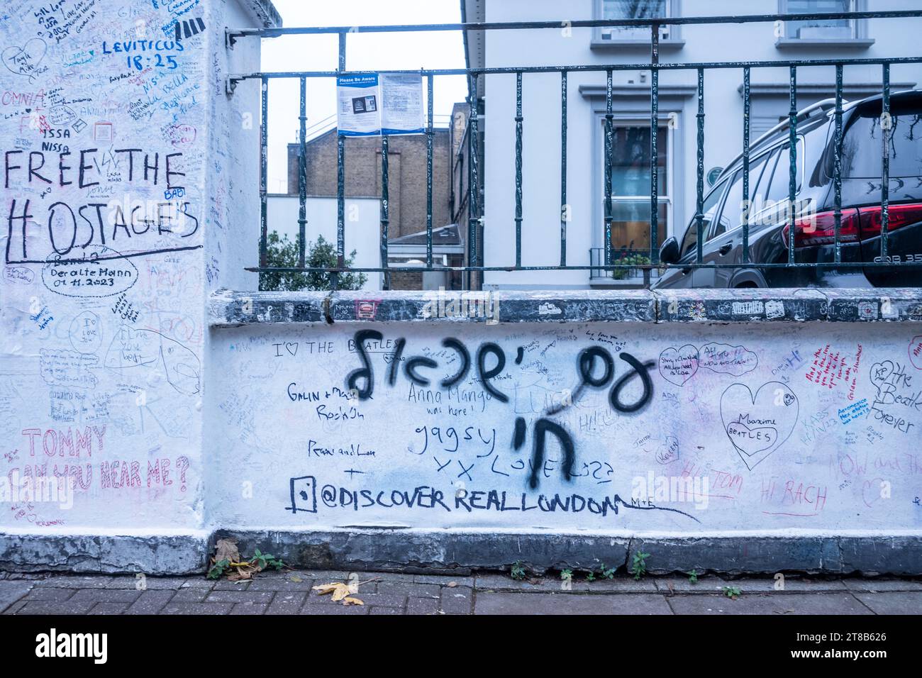 London, Abbey Road StudiosUK 19th November. On the boundary walls of ...