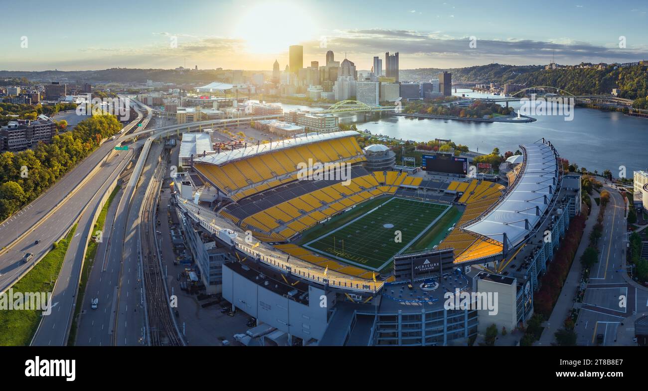 Acrisure stadium hi-res stock photography and images - Alamy