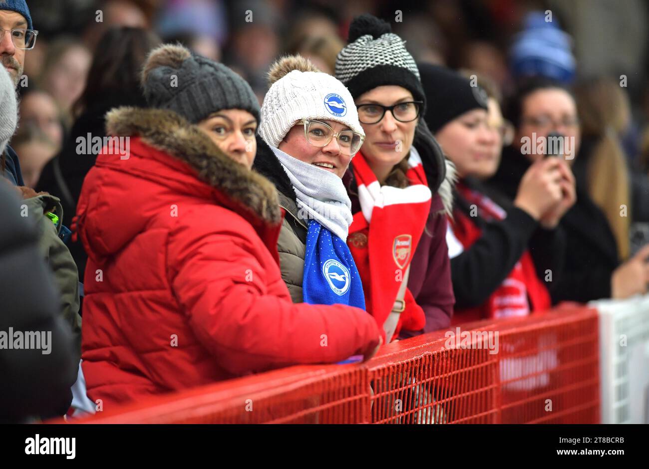 Football fans mixing hi-res stock photography and images - Alamy