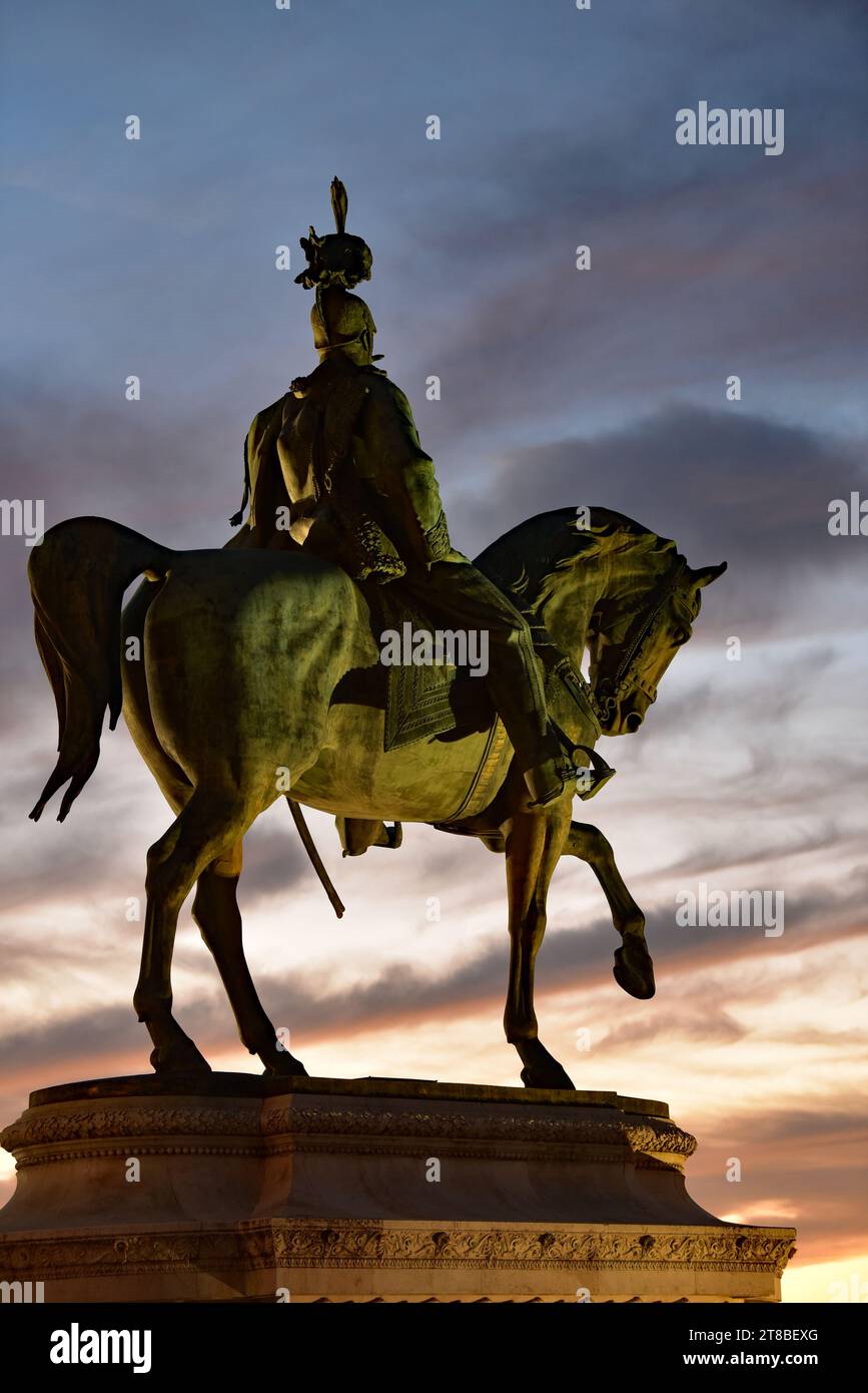 Equestrian vittorio emanuele ii hi-res stock photography and images - Alamy
