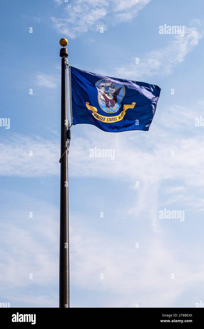 Yellow and navy banner hi-res stock photography and images - Alamy