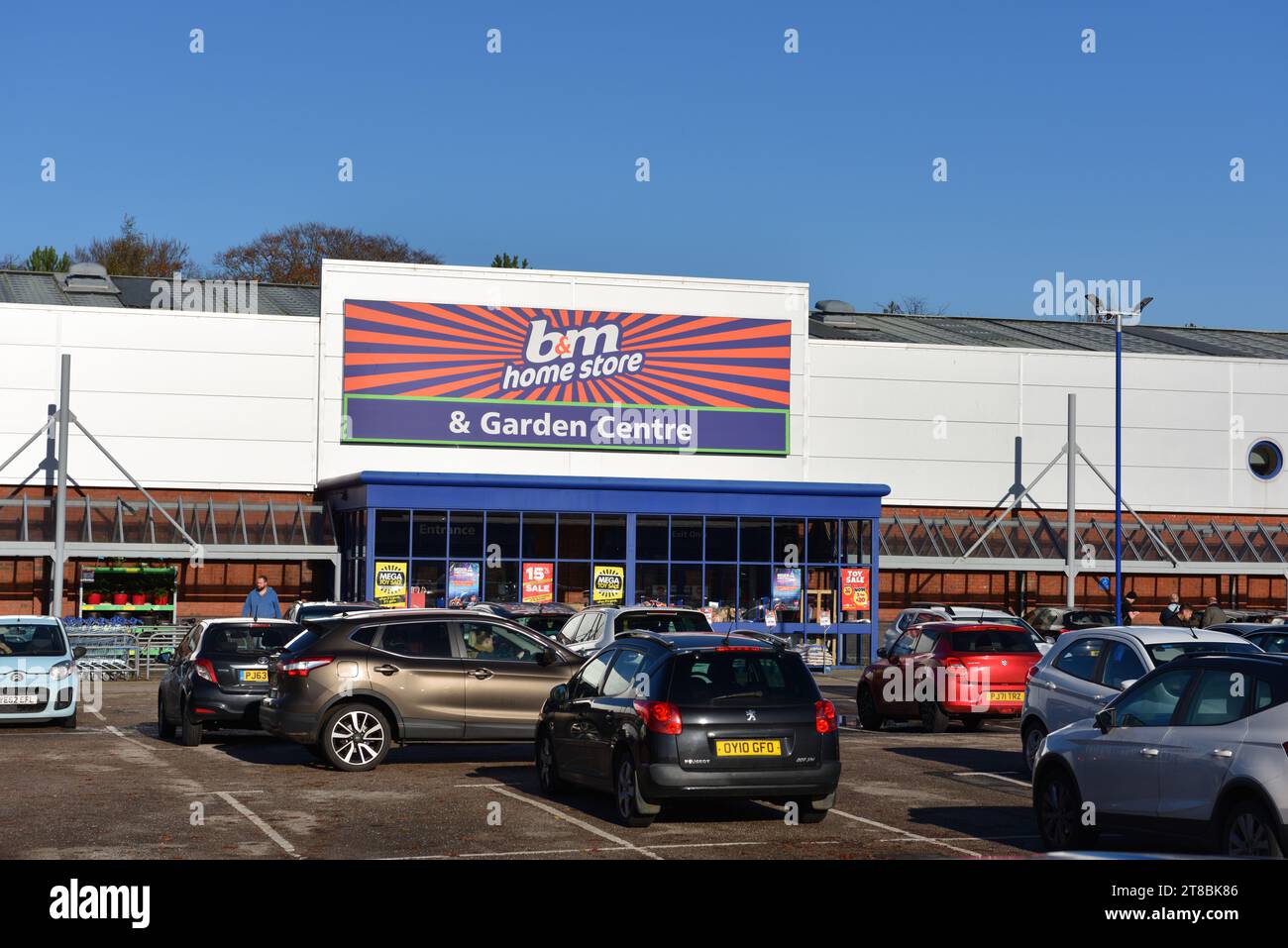 Bm store hi-res stock photography and images - Alamy