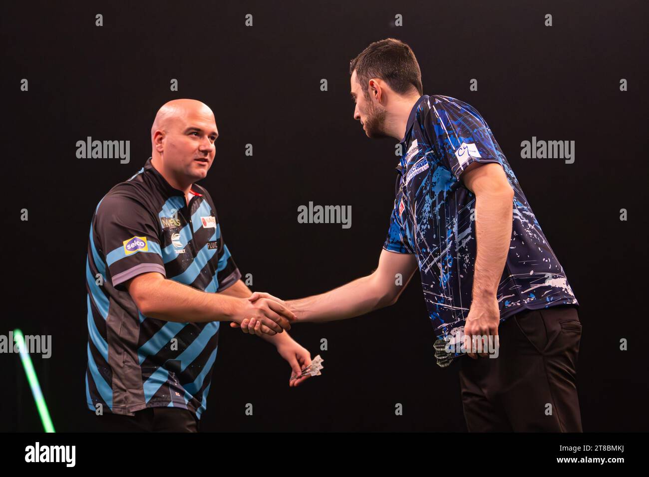 WV Active, Aldersley, Wolverhampton, UK. 19th Nov, 2023. 2023 PDC Grand ...