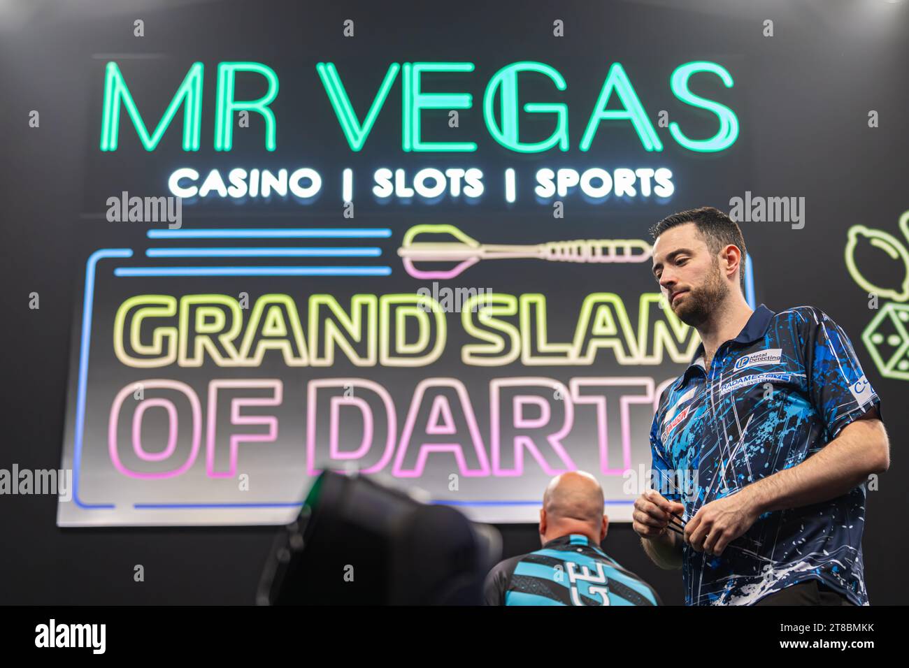 WV Active, Aldersley, Wolverhampton, UK. 19th Nov, 2023. 2023 PDC Grand ...