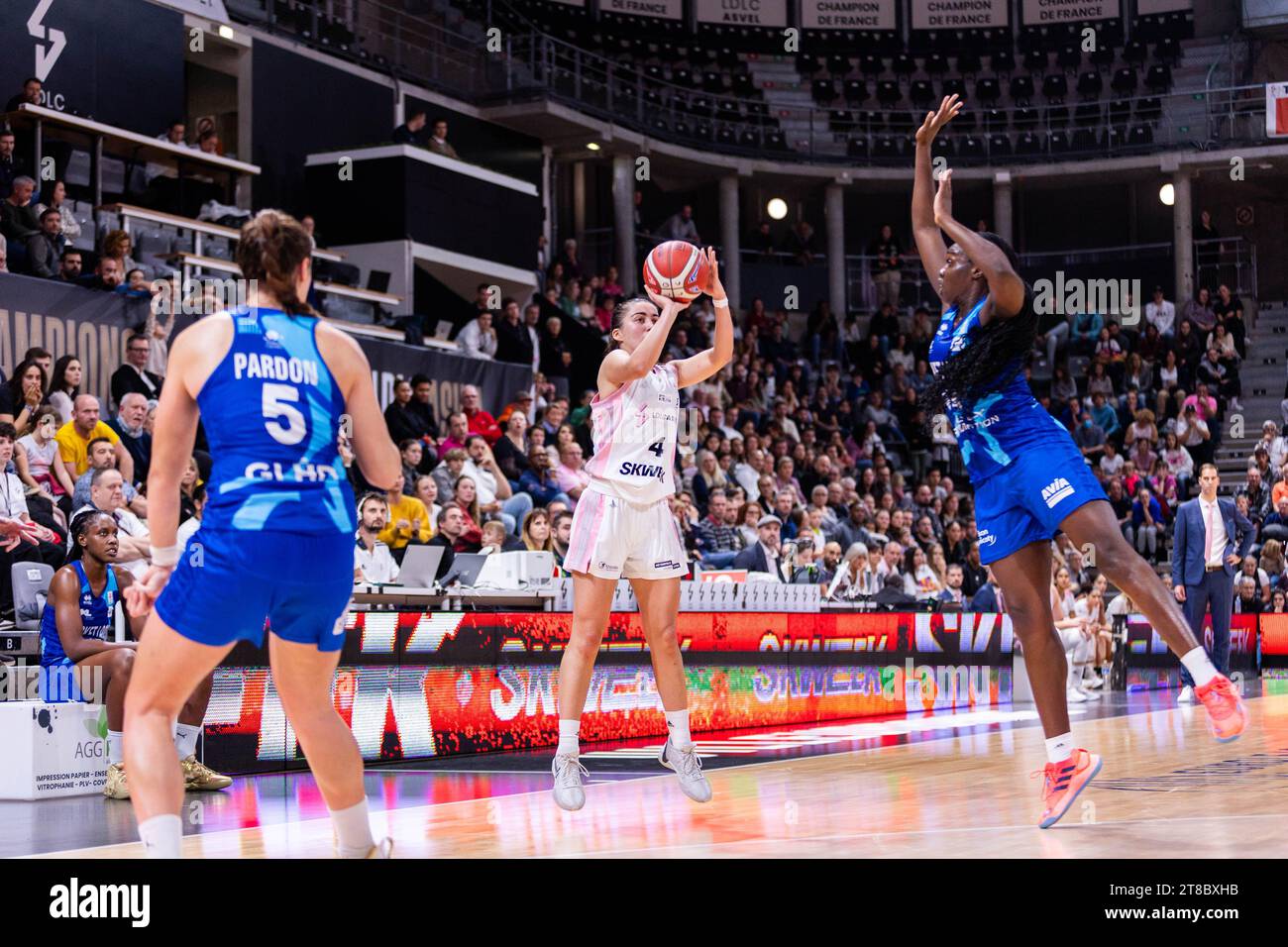Lyon, France. 19th Nov, 2023. Marine Fauthoux (4) from ASVEL in action ...