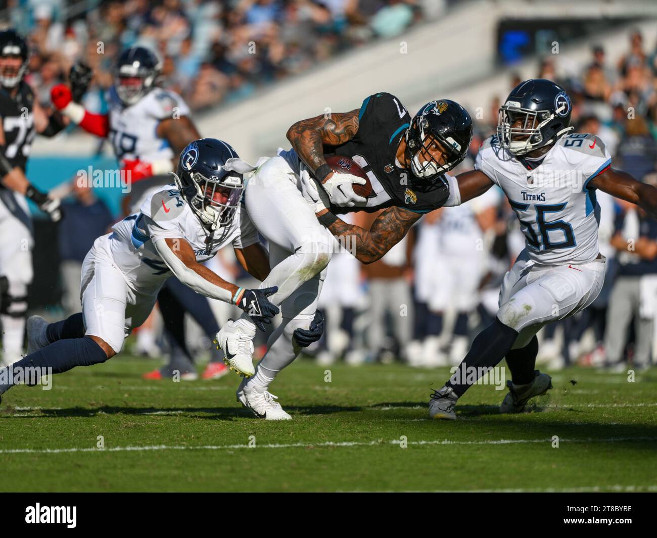 November 19, 2023: Jacksonville Jaguars tight end Evan Engram (17) is ...