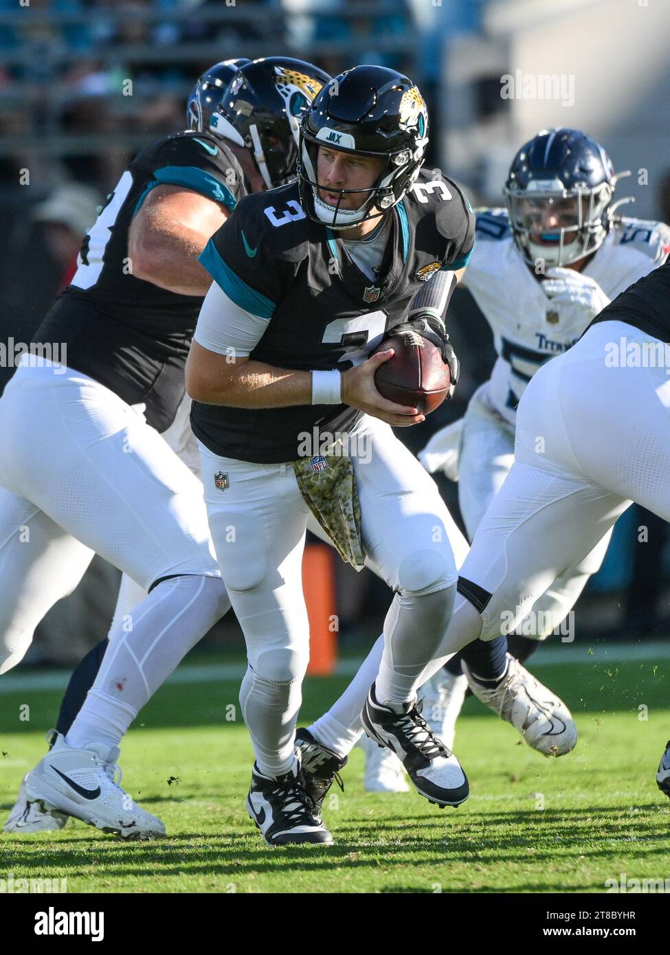 November 19, 2023: Jacksonville Jaguars quarterback C.J. Beathard (3 ...