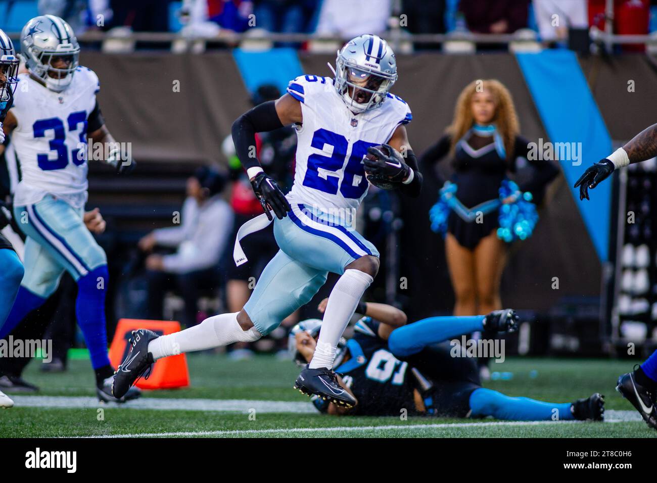 Charlotte, NC, USA. 19th Nov, 2023. Dallas Cowboys cornerback DaRon ...