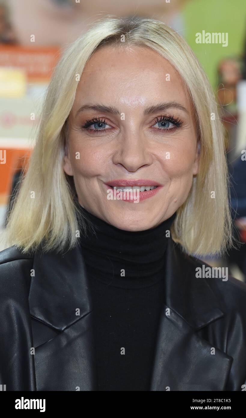 Schauspielerin Janin Ullmann nimmt am 28. RTL Spendenmarathon wir ...