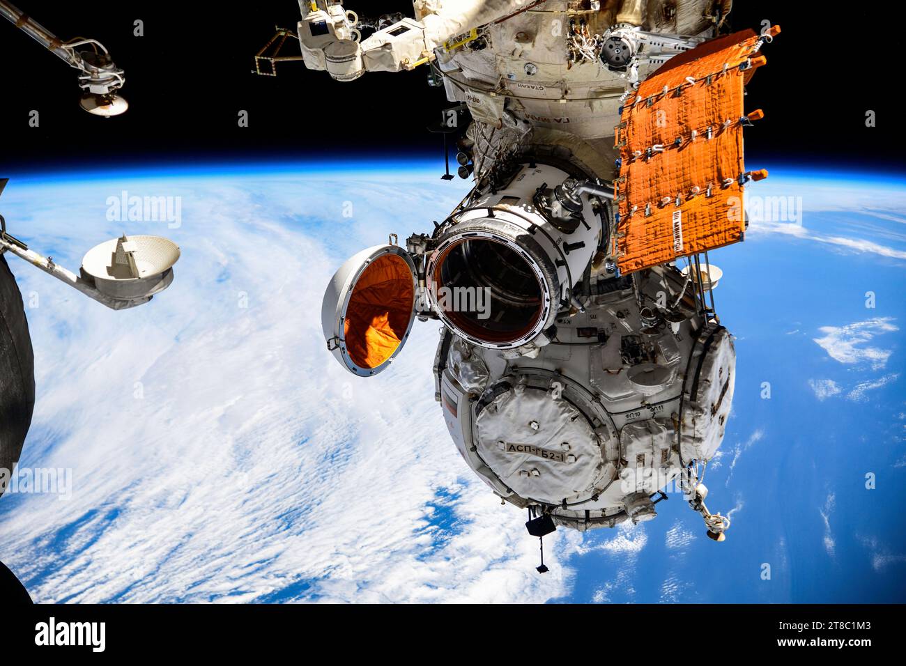 ISS - 14 November 2023 - A door is opened on an experiment airlock ...