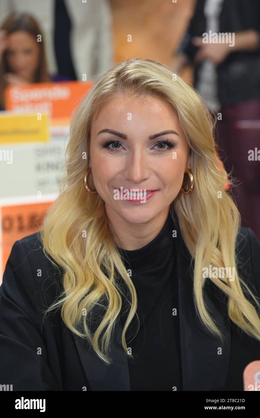 Sängerin Anna Carina Wojtczak nimmt am 28. RTL Spendenmarathon wir ...