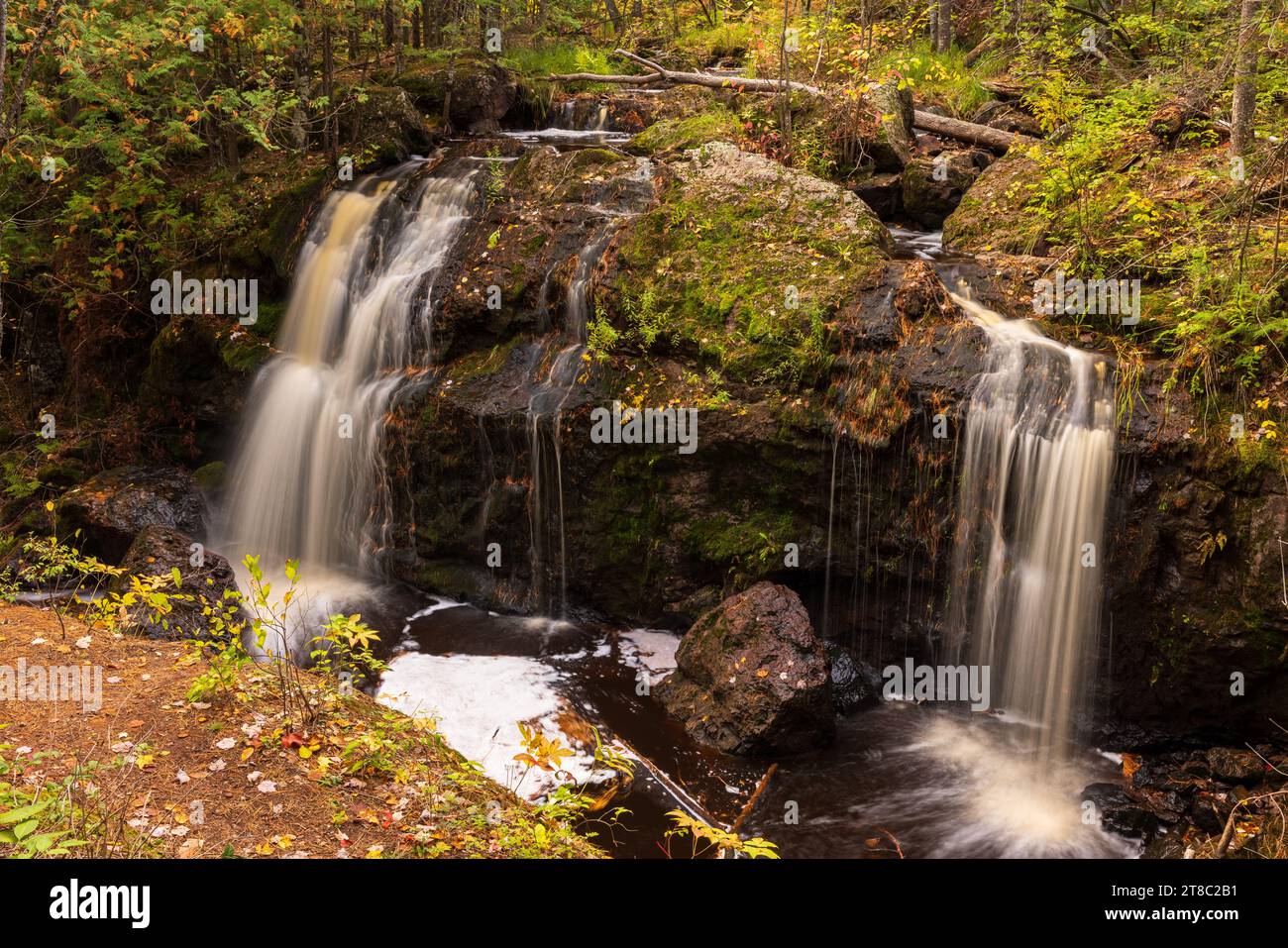 Split waterfall hi-res stock photography and images - Alamy