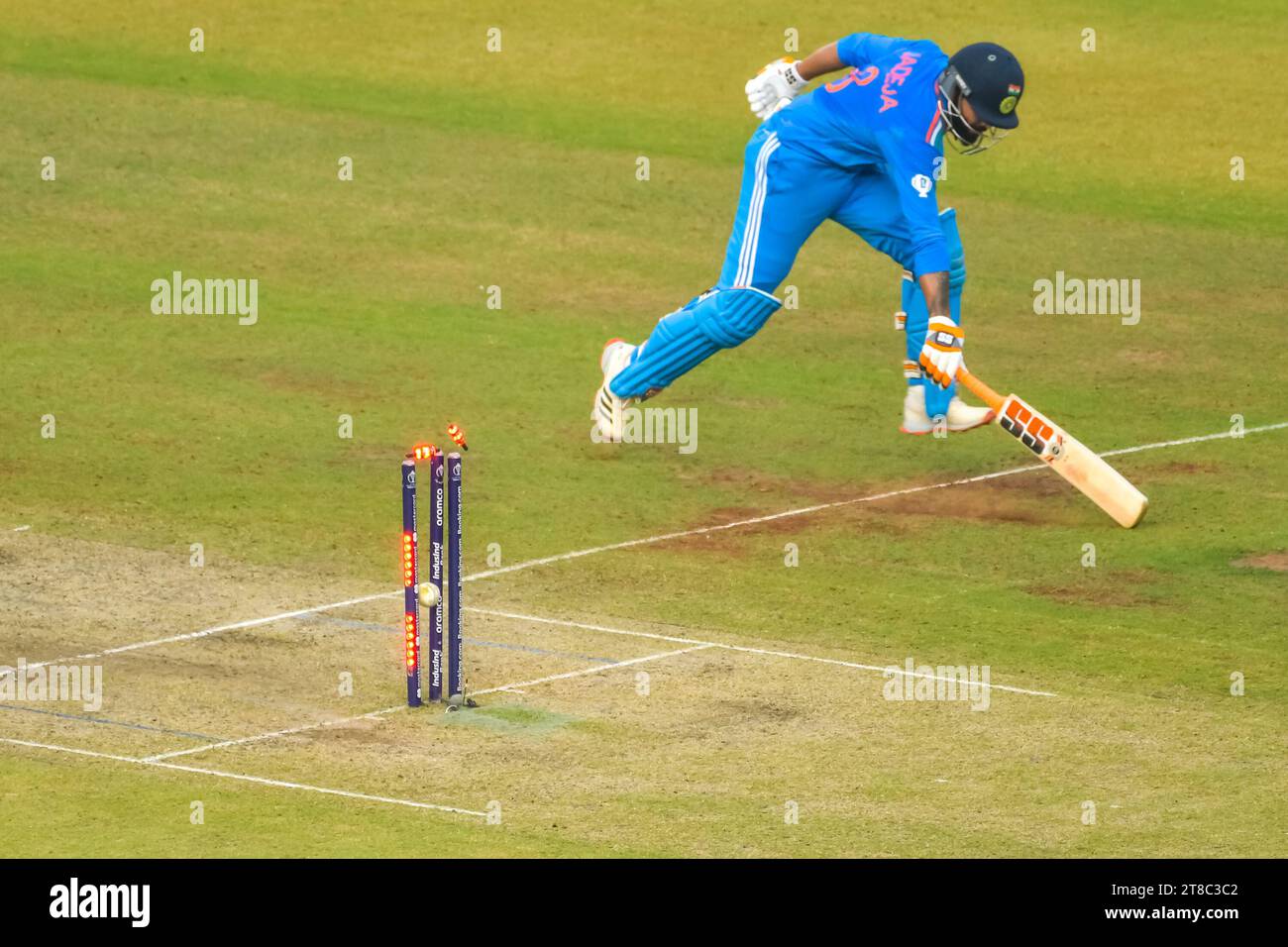 Ahmedabad, Gujarat, India. 19th Nov, 2023. Australian players celebrate ...