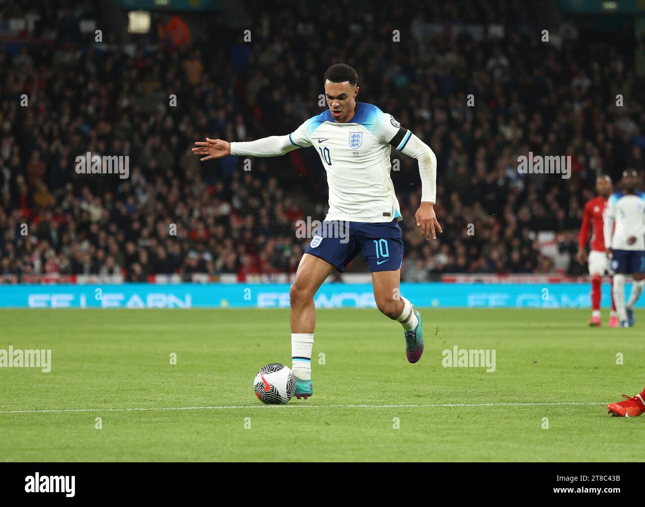 London, UK. 17th Nov, 2023. Trent Alexander-Arnold (E) at the England v ...