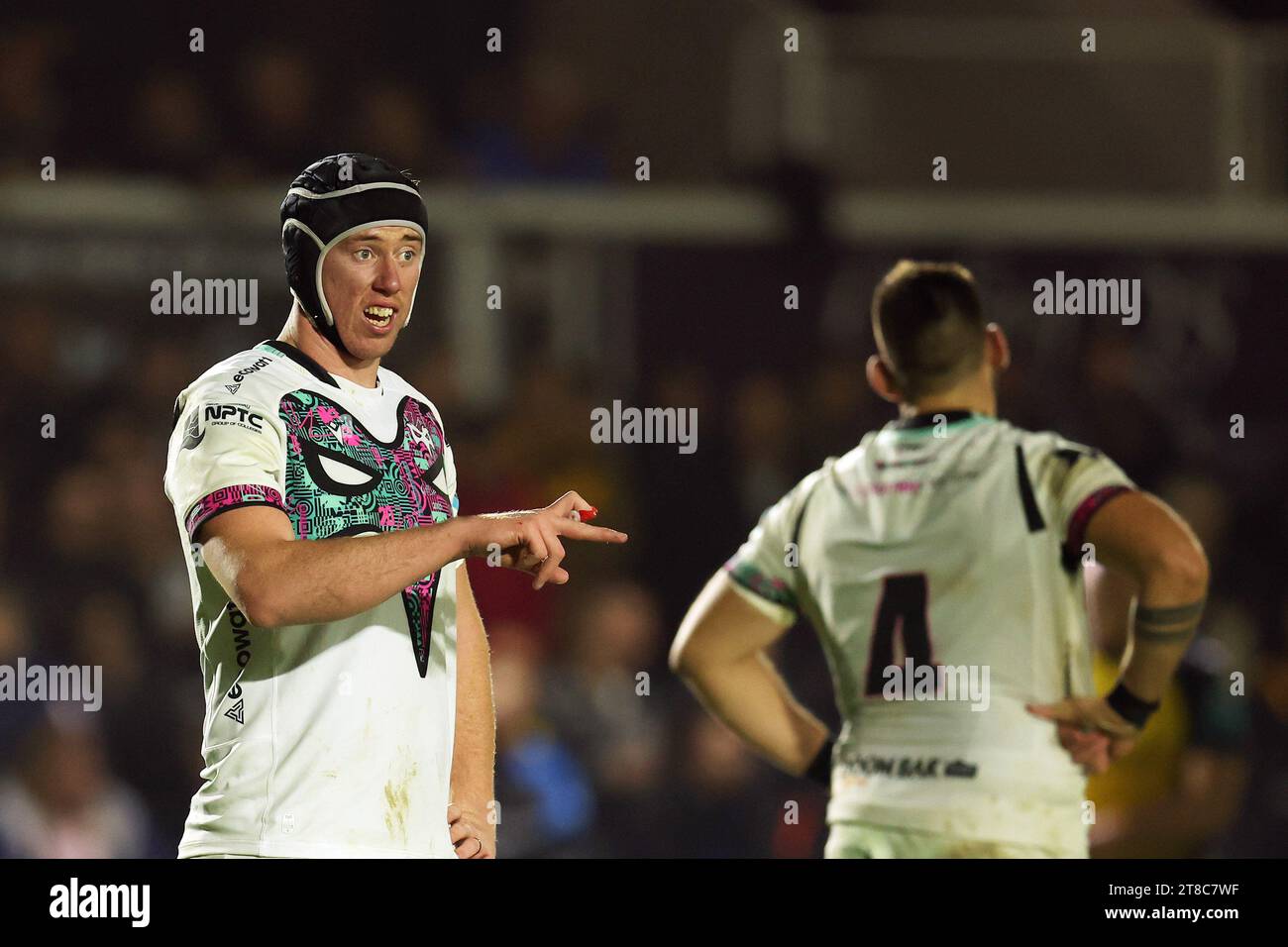 Adam beard hi-res stock photography and images - Alamy