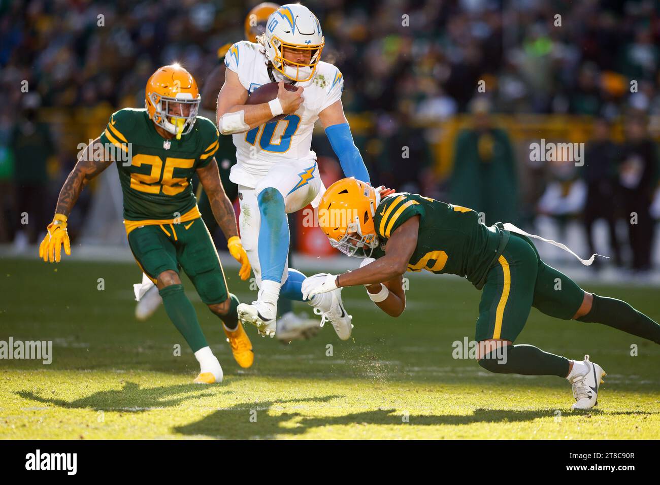 November 19, 2023: Los Angeles Chargers quarterback Justin Herbert (10 ...