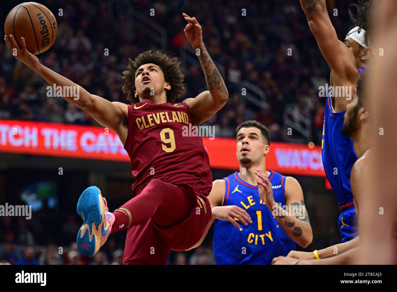 Cleveland Cavaliers guard Craig Porter goes to the basket against ...