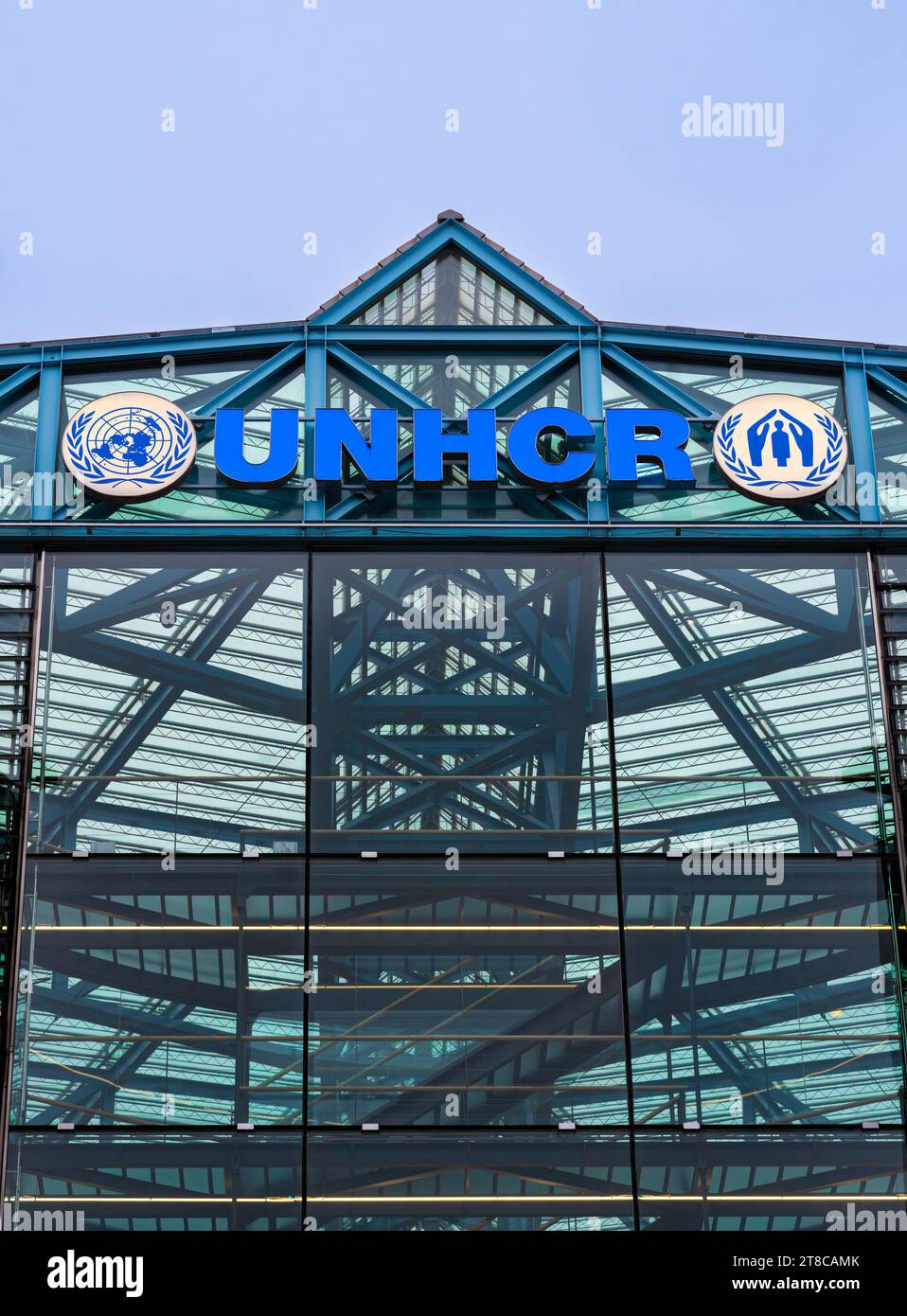Unhcr un refugee agency logo hi-res stock photography and images - Alamy