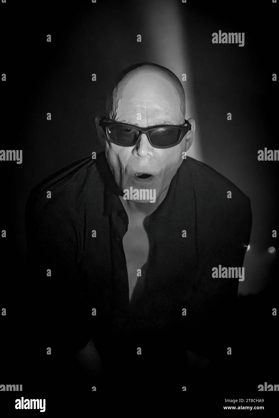 Andrew eldritch hi-res stock photography and images - Alamy