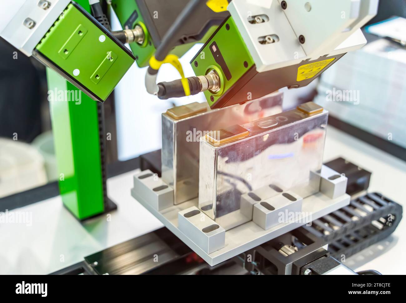 Lithium ion industrial high current batteries cutting laser in working ...