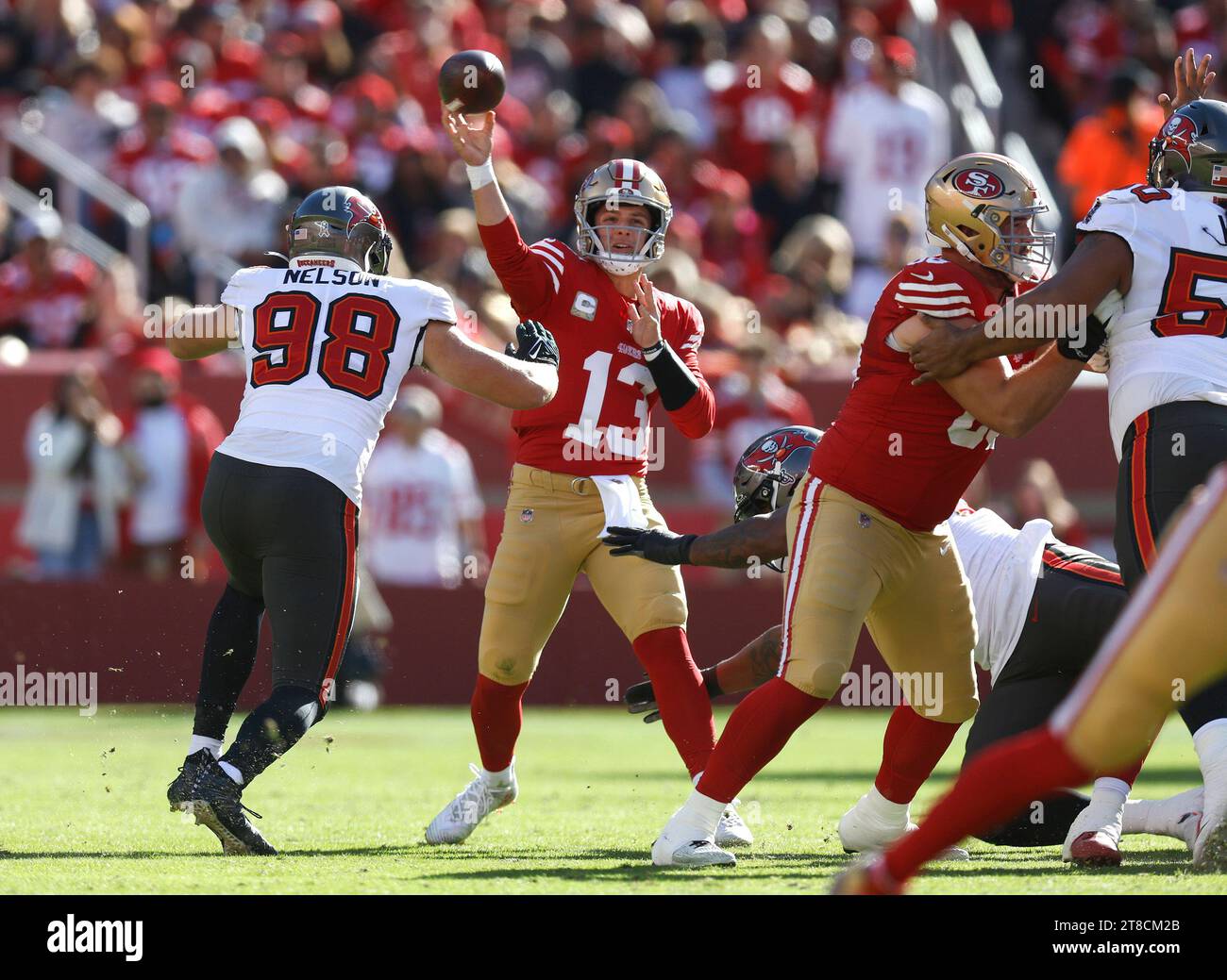Santa Clara, United States. 20th Nov, 2023. San Francisco 49ers ...