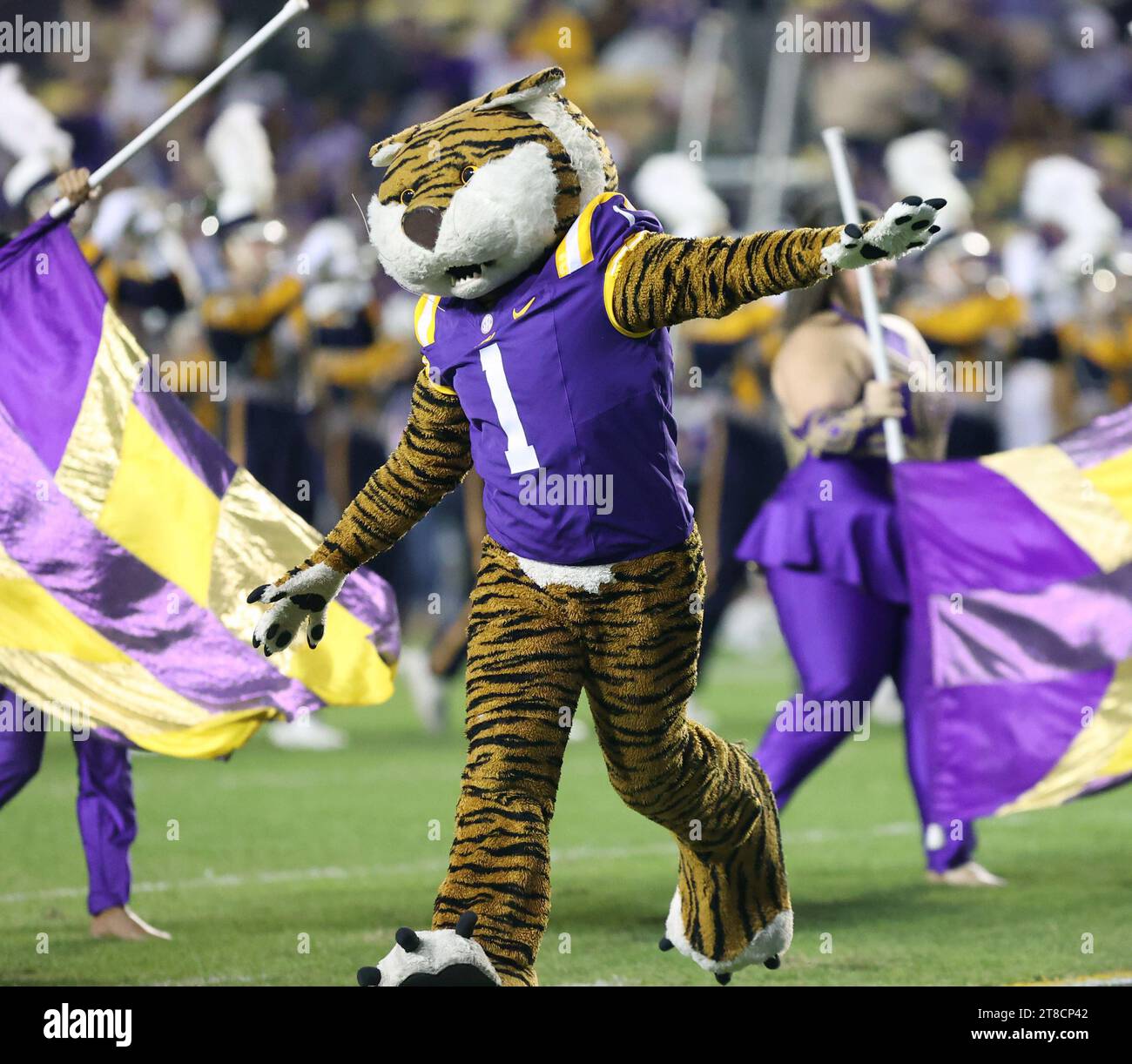 Baton Rouge, USA. 18th Nov, 2023. LSU Tigers mascot Mike the Tiger runs ...
