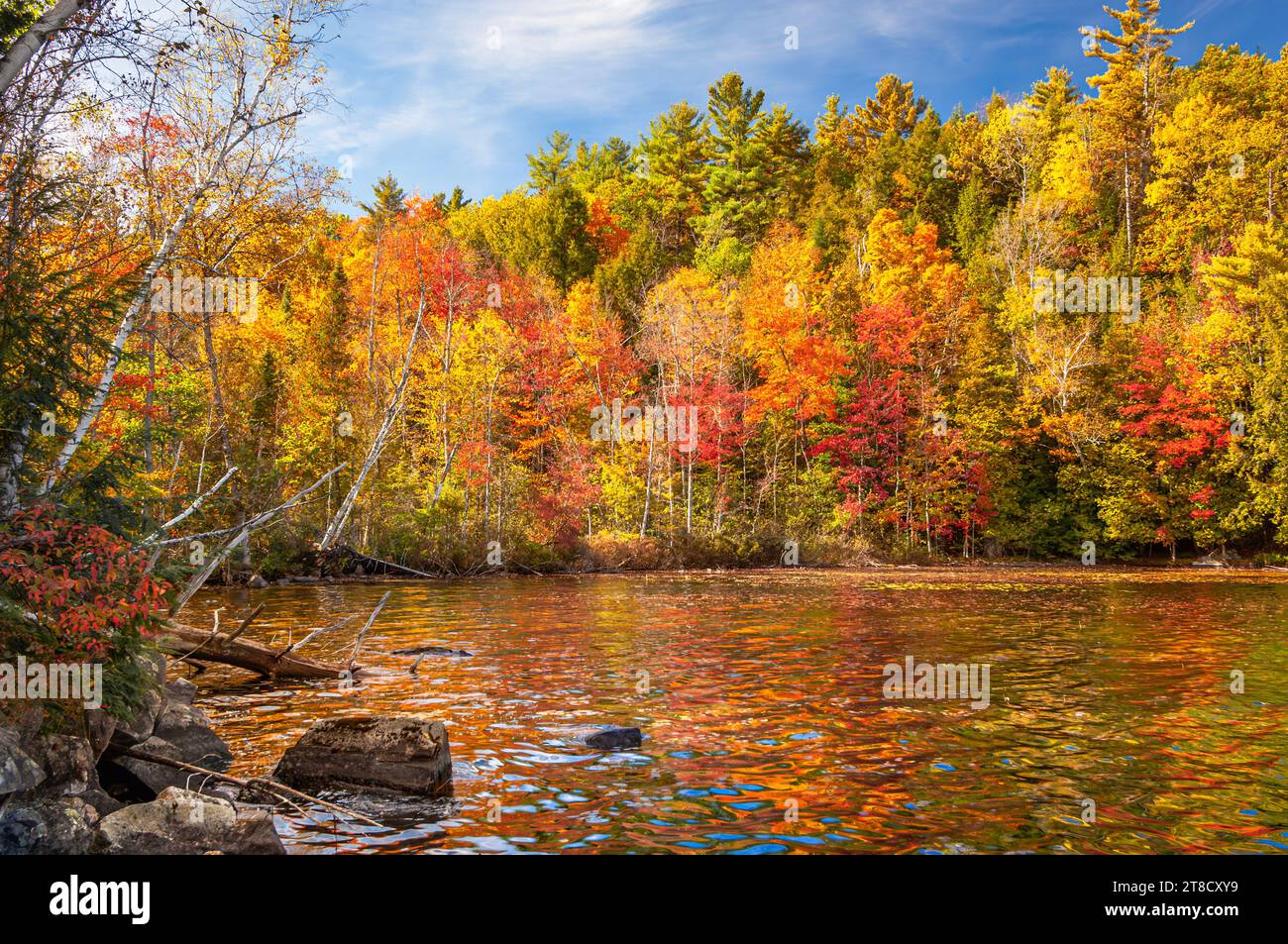 Beautiful fall foliage around Eagle Lake in New Yorks Adirondack State ...