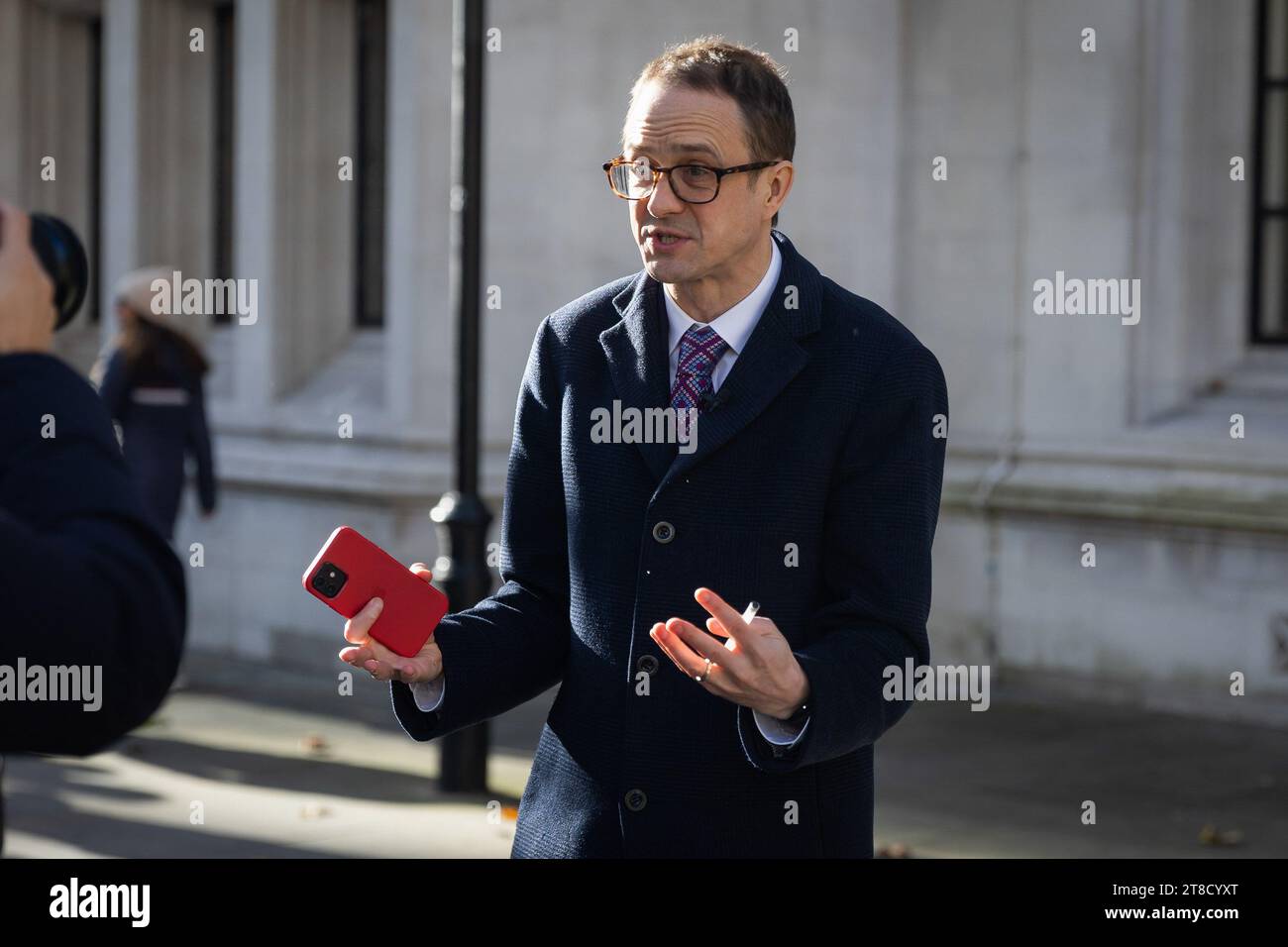 Bbc political editor hi-res stock photography and images - Alamy