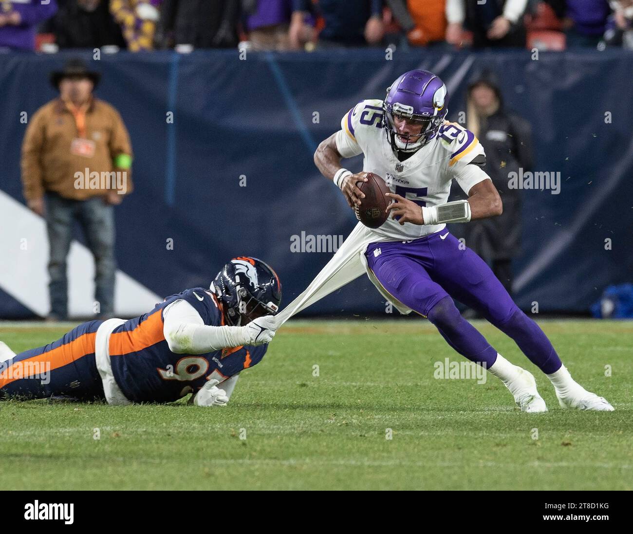 Denver, Colorado, USA. 19th Nov, 2023. Vikings QB JOSHUA DOBBS gets ...