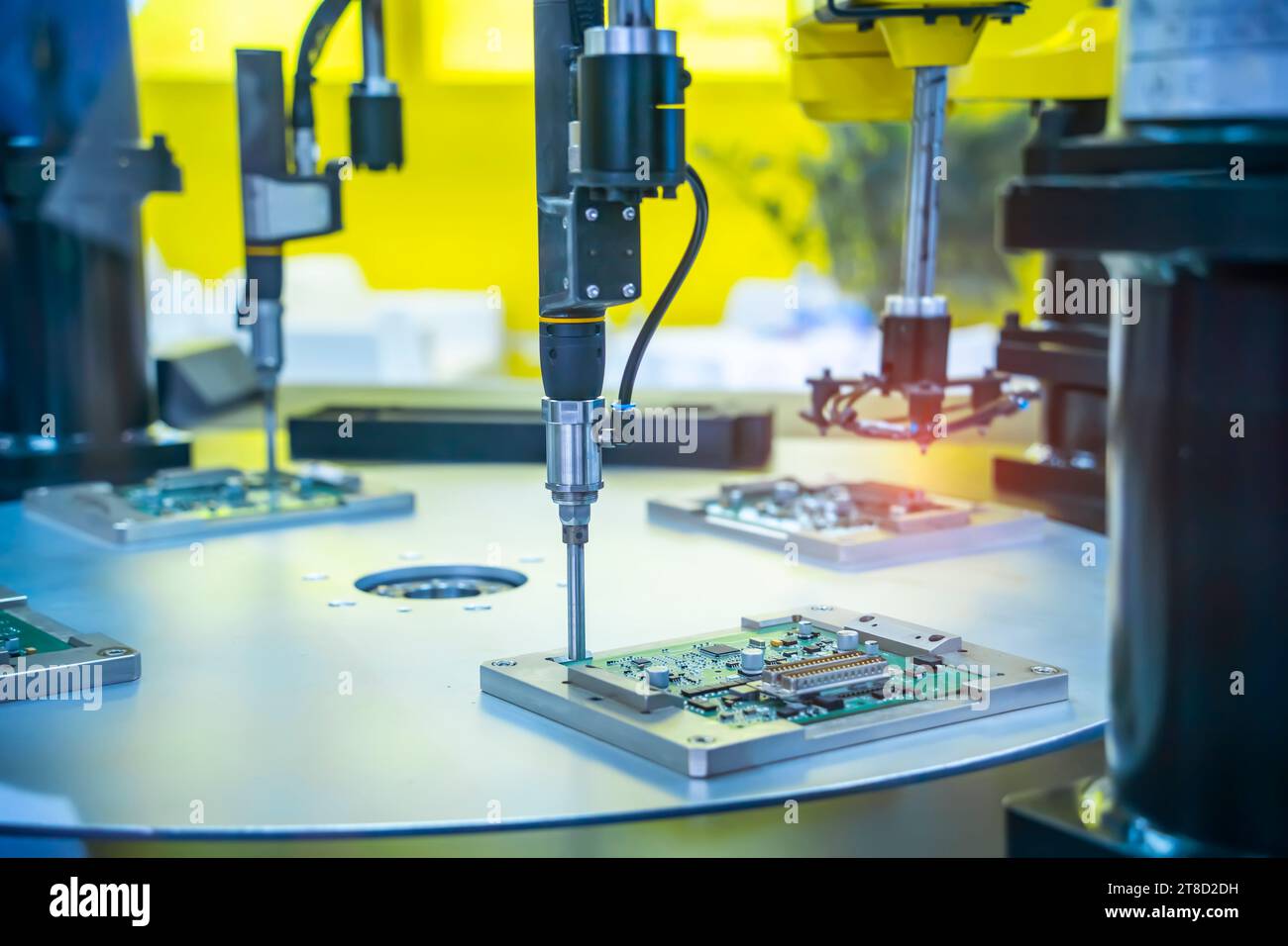 automatic robot drill machine tool at mobile industrial manufacture ...