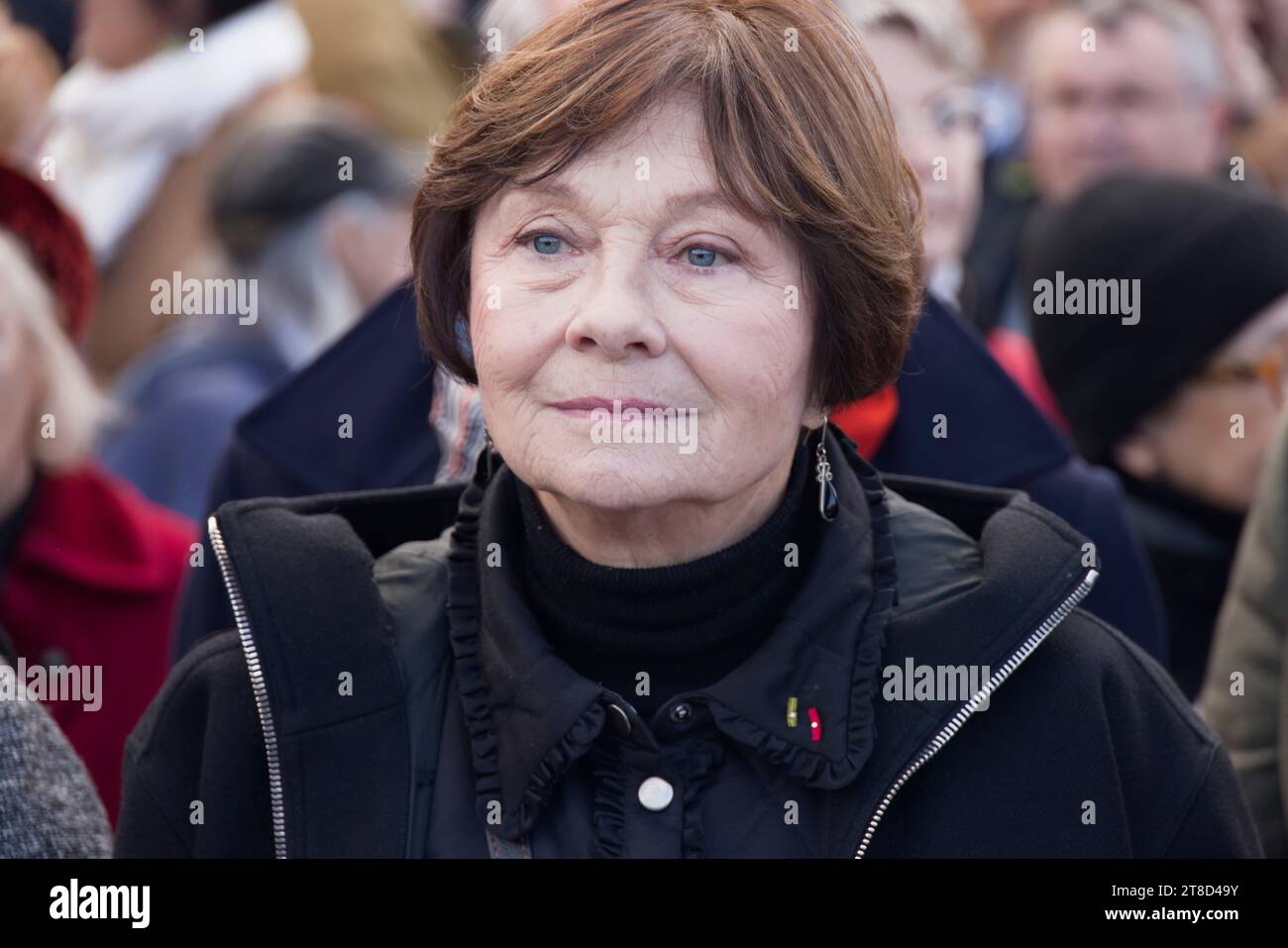 Paris, France. 19th Nov, 2023. Macha Meril attends the silent, united ...