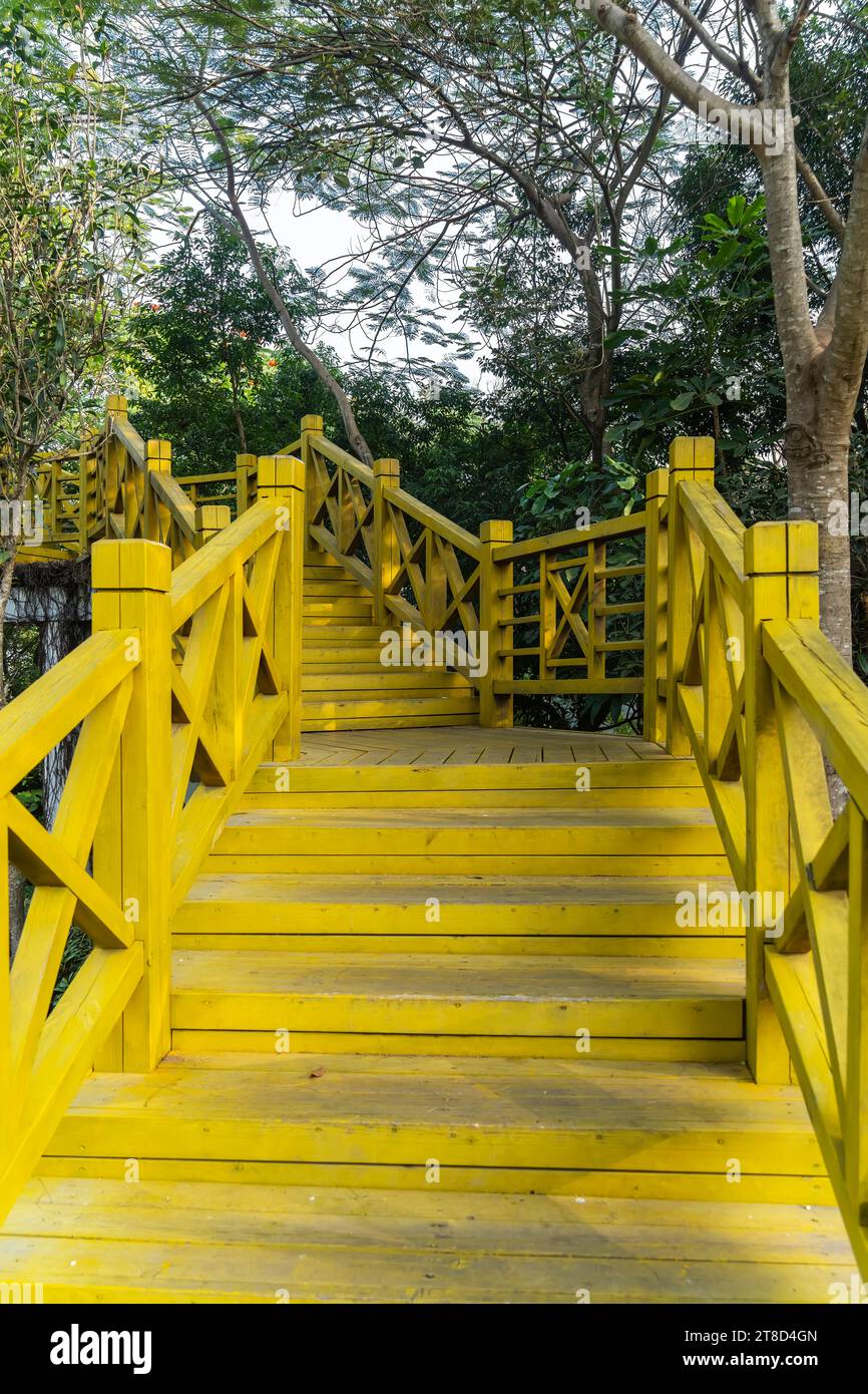 Bridge with stairs hi-res stock photography and images - Alamy