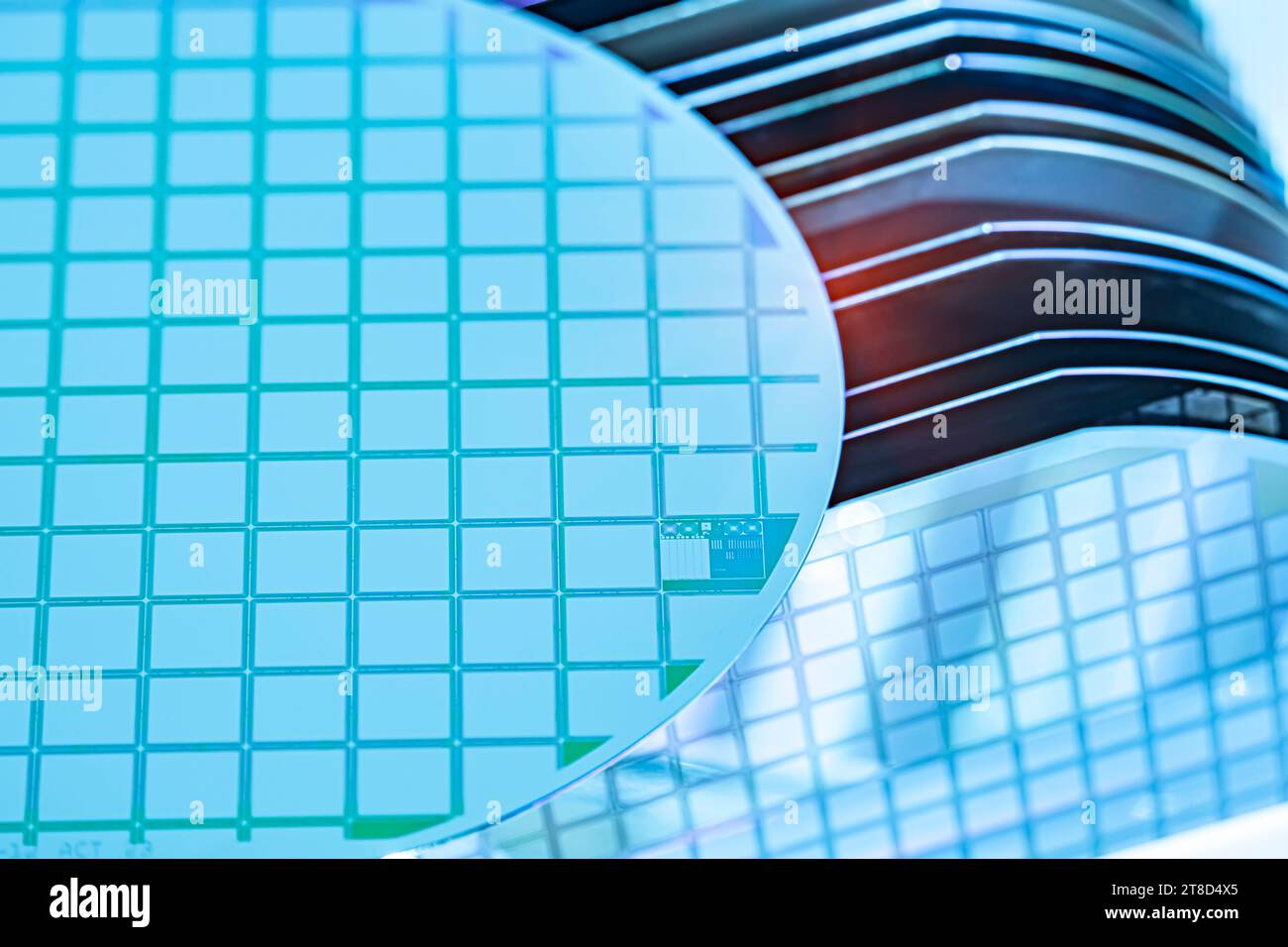 Silicon Wafers Have A Silicon Dioxide Coating Sitting In A Quartz Wafer