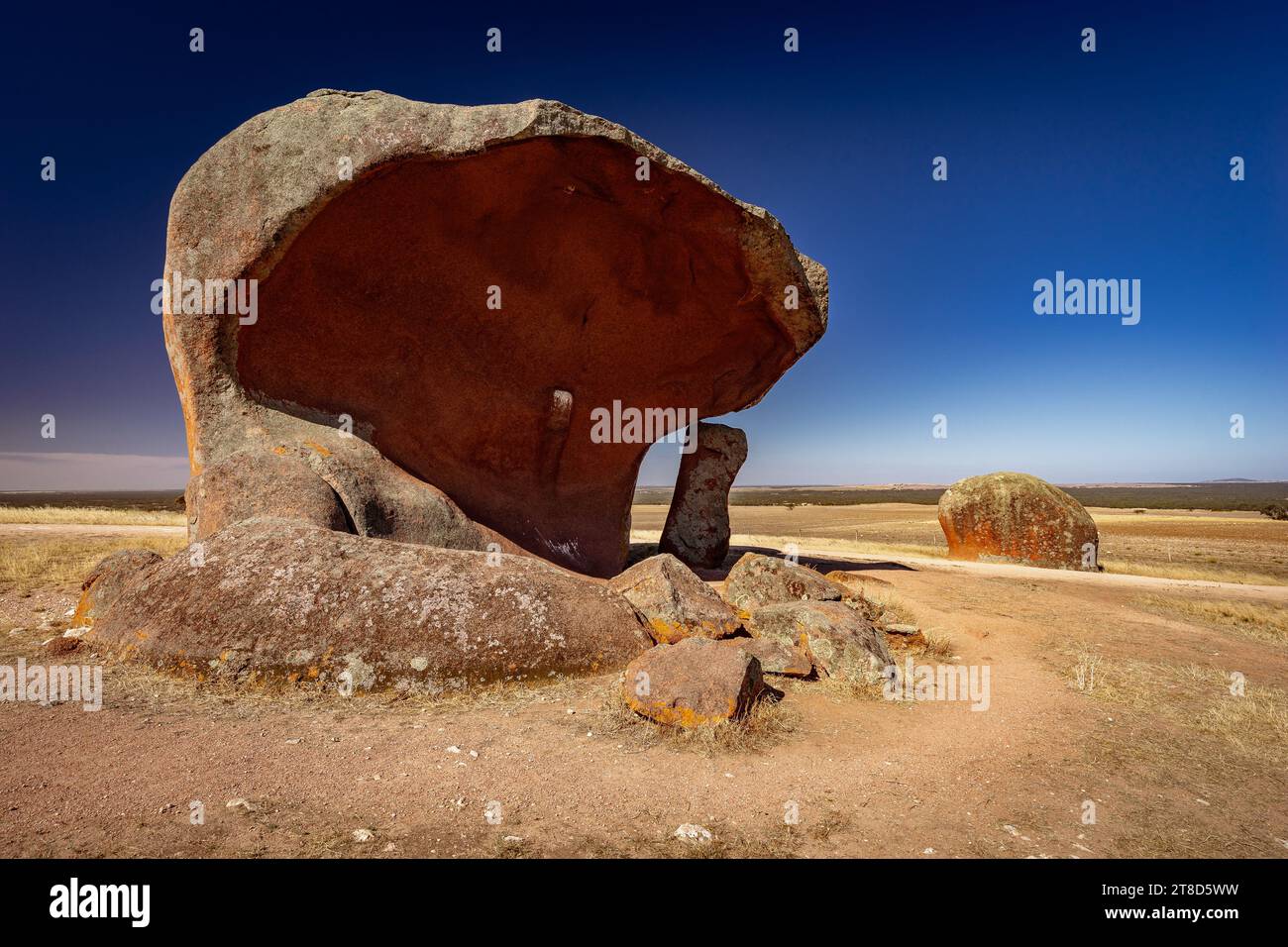 Murphy's Haystacks Inselbergs rock formations on Eyre Peninsula, South ...