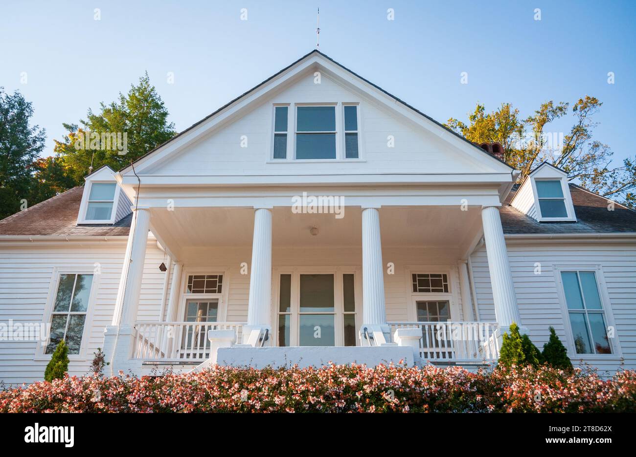 American poets residence hi-res stock photography and images - Alamy