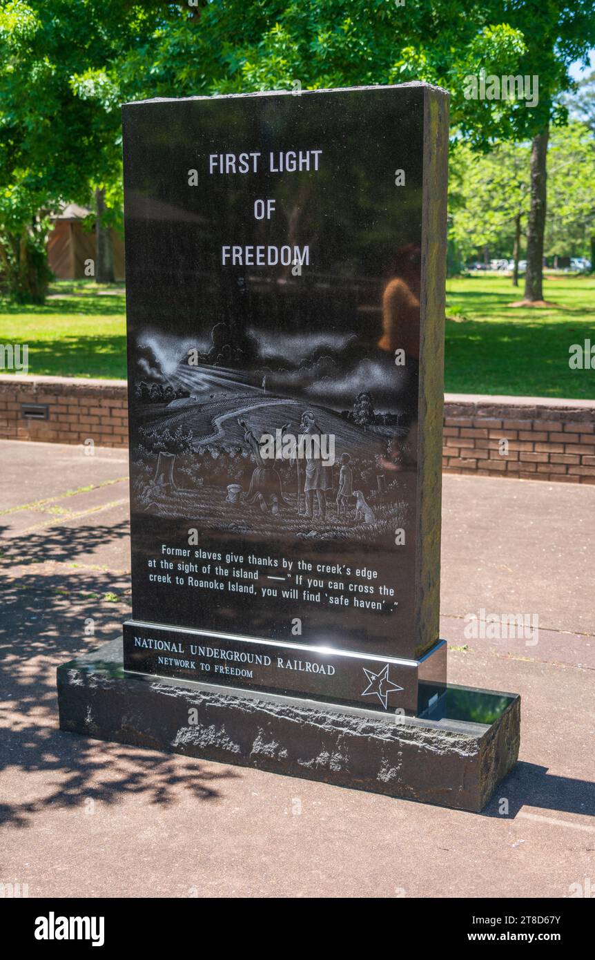 The First English Settlement in the United States, Fort Raleigh ...